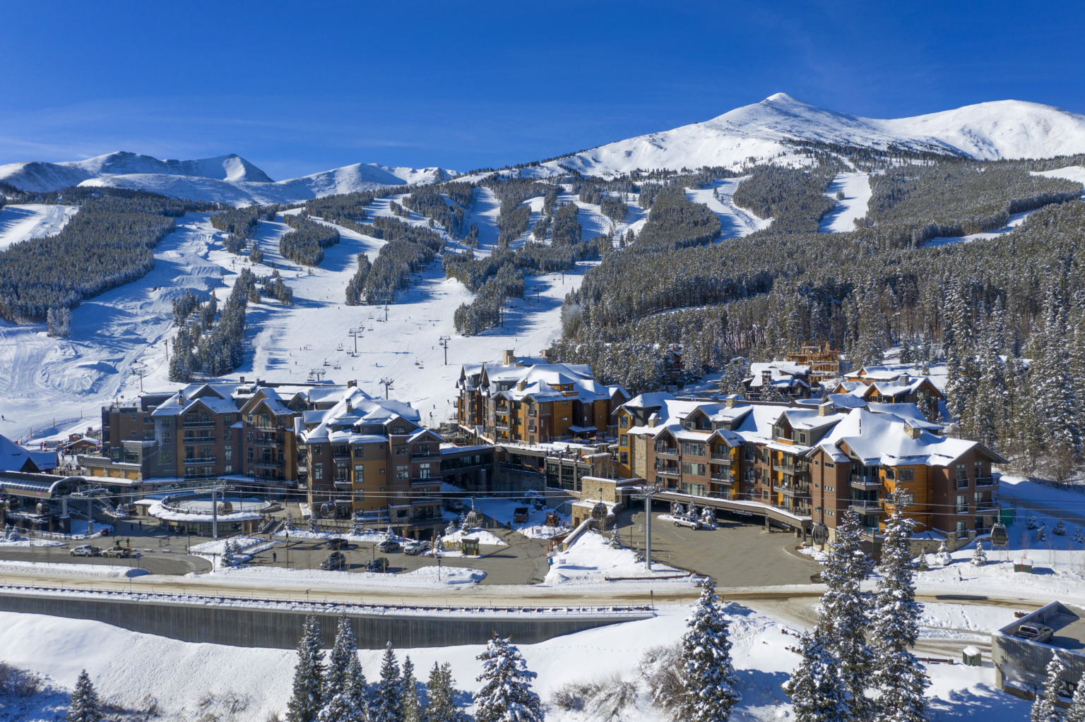 Winter Activities at Grand Colorado on Peak 8 | Best of Breckenridge
