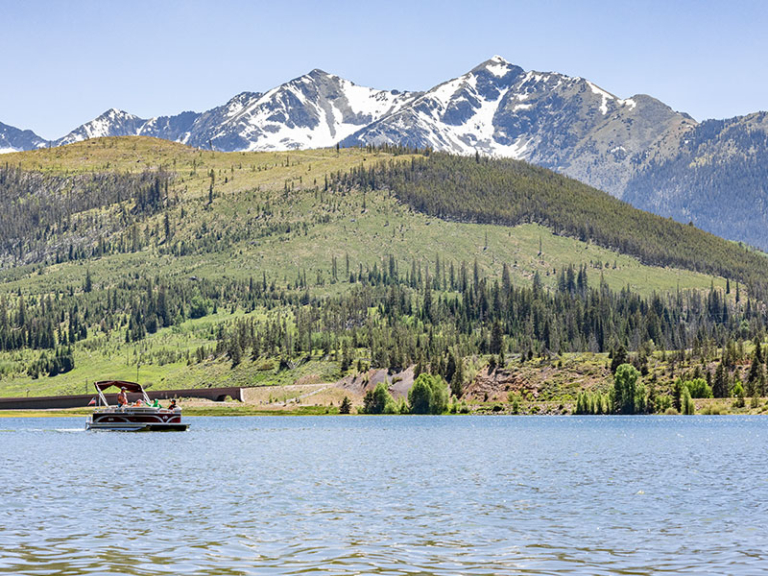 Top 9 Activities to Enjoy at Lake Dillon | Breckenridge Activities
